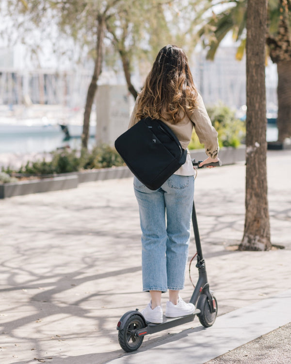 Mochila The Messenger, redescubre la ciudad - ROIK